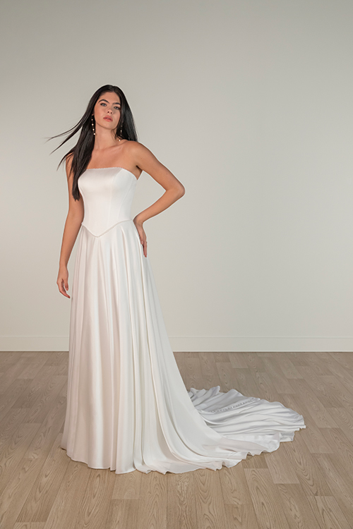 Plus-size Wedding Dresses - Radiant Bride