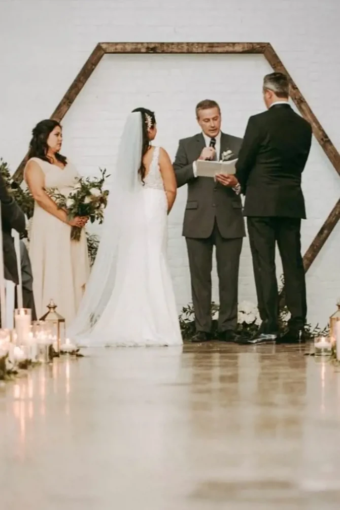 Cleveland - The Madison Venue Reception Venue - Radiant Bride