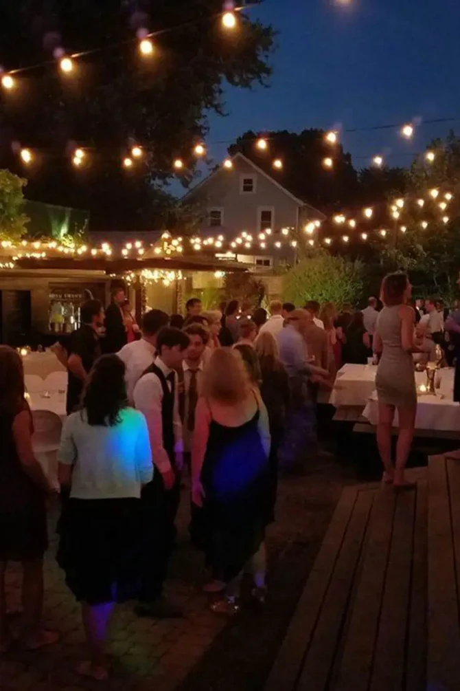 Akron - Old 97 Cafe Reception Venue - Radiant Bride