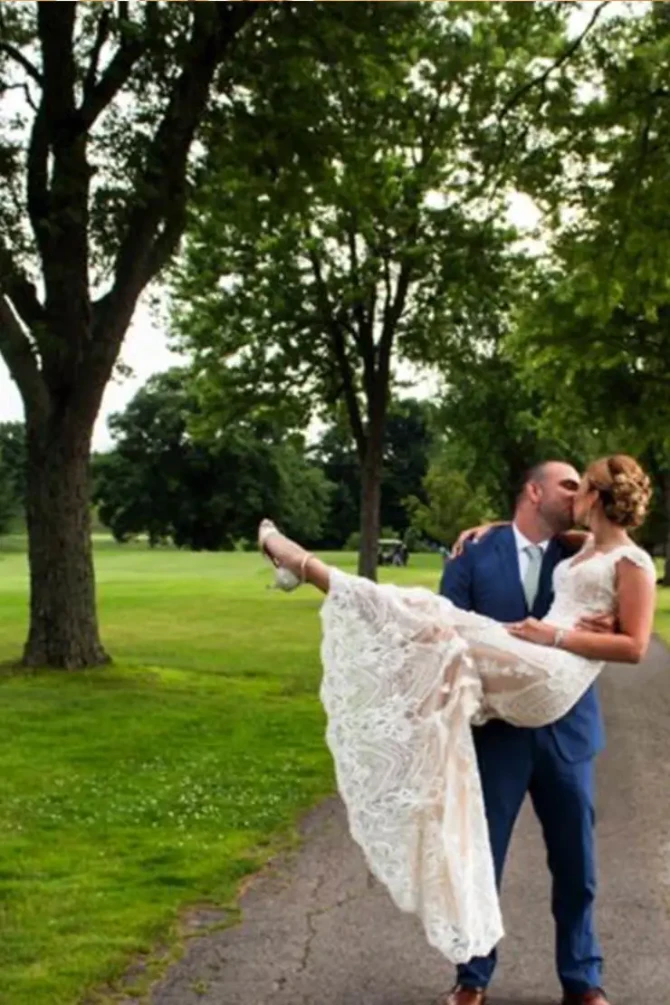 Valley City - Coppertop Golf Club Reception Venue - Radiant Bride